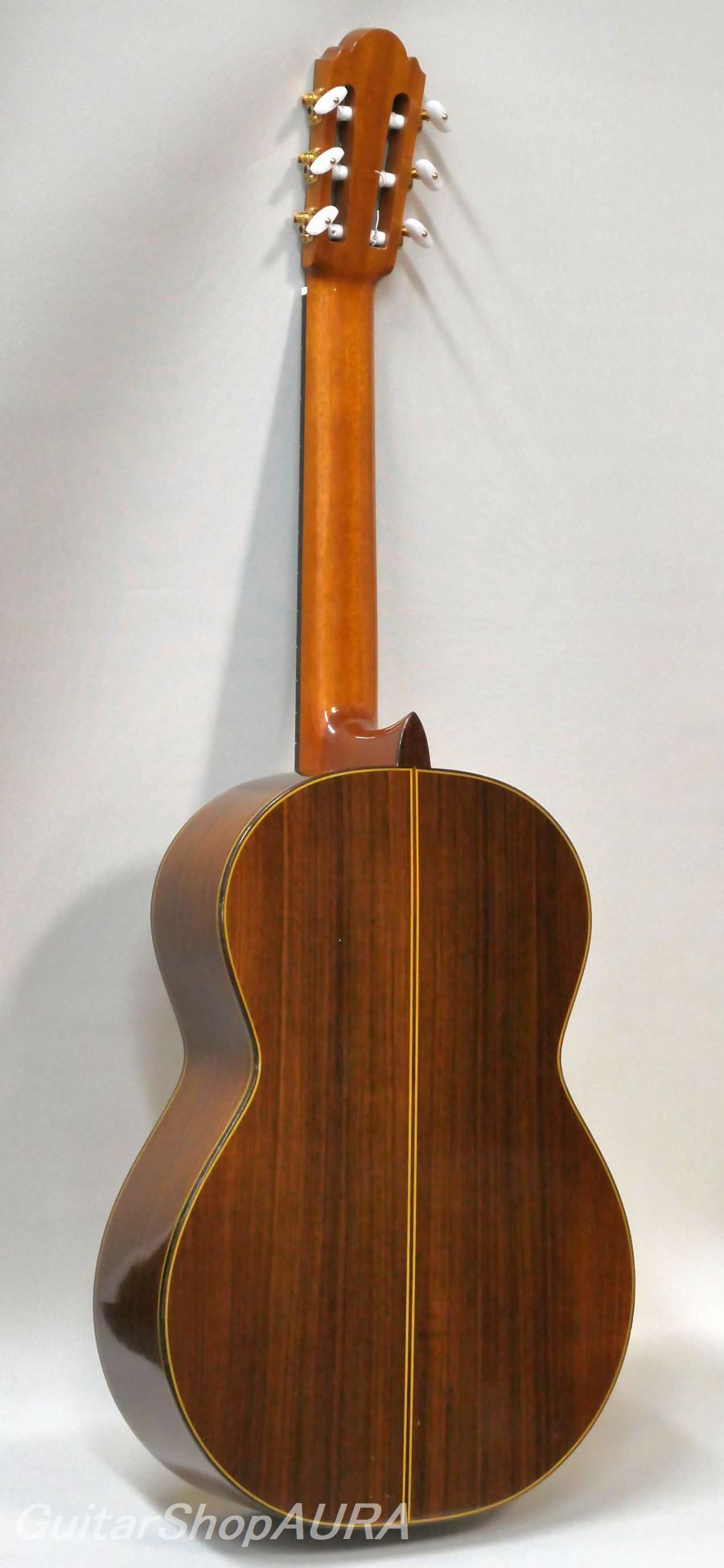 Masanobu Matsumura｜AURA Guitar Catalog